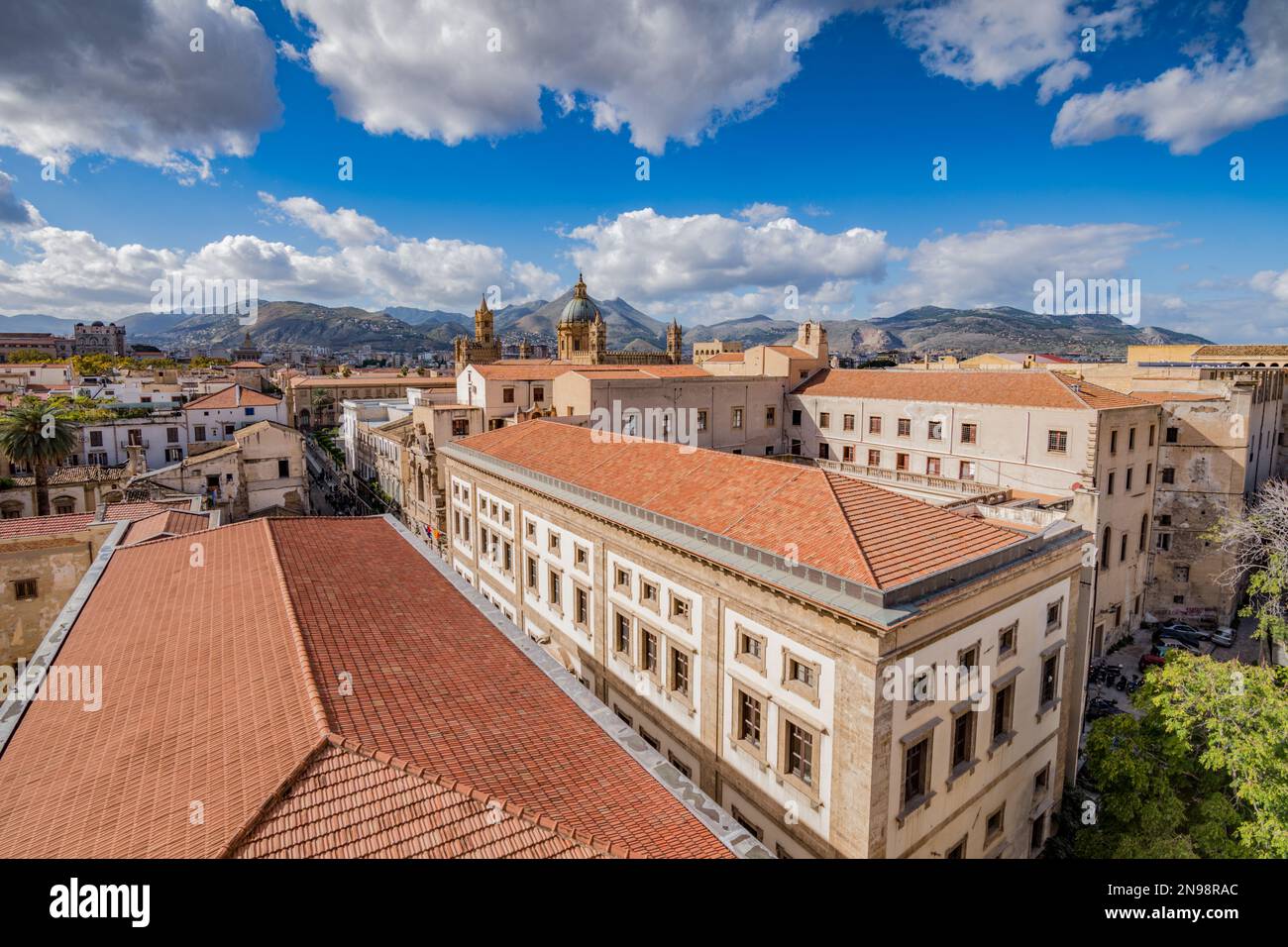 Palermo vista dall'alto immagini e fotografie stock ad alta risoluzione ...