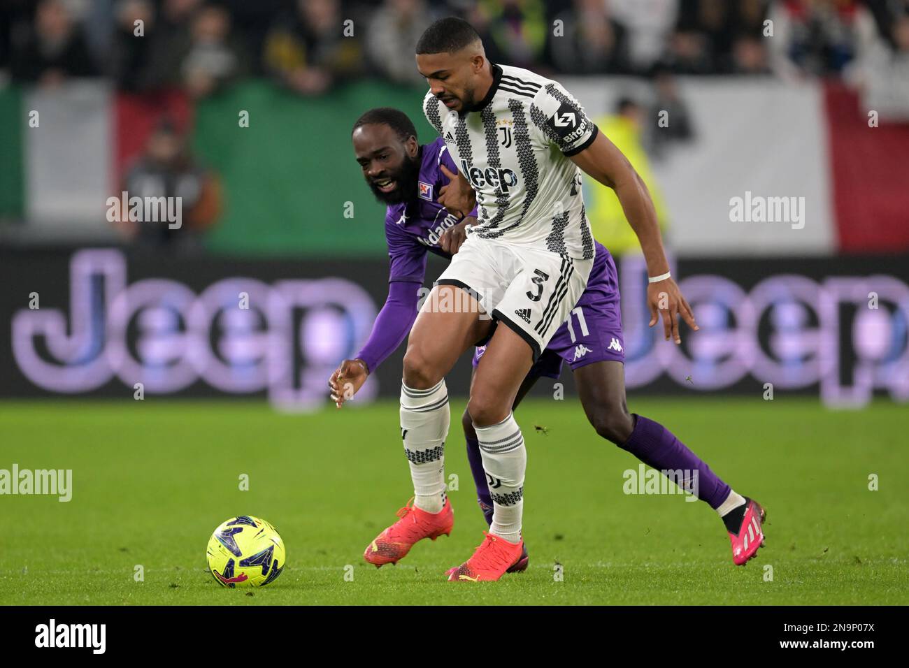 TORINO - (lr) Jonathan Ikone di ACF Fiorentina, Bremer di Juventus FC ...