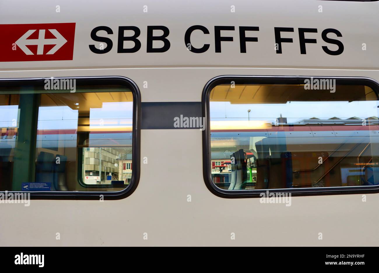 Servizio in treno ir immagini e fotografie stock ad alta risoluzione ...
