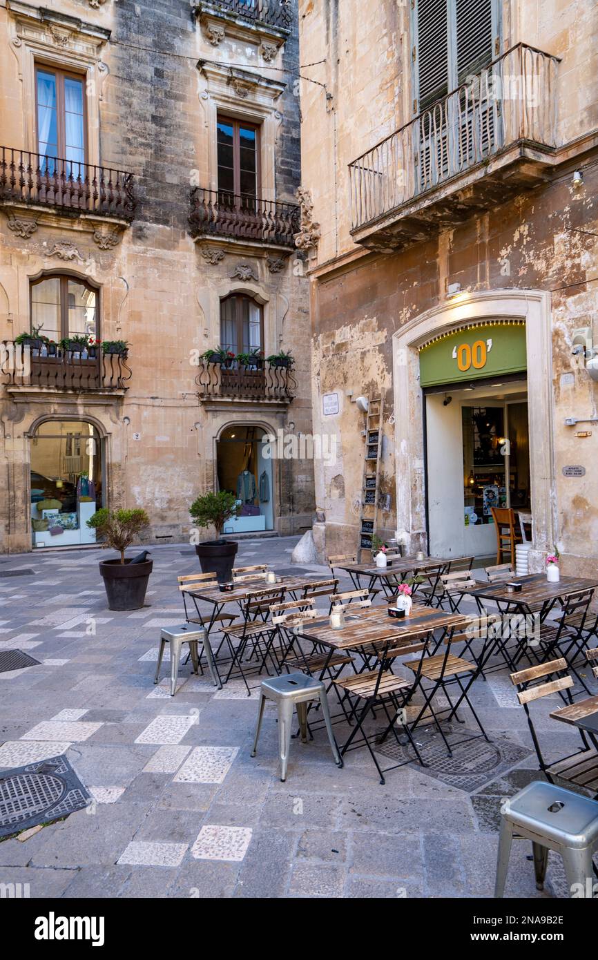 Lecce centro storico immagini e fotografie stock ad alta risoluzione ...