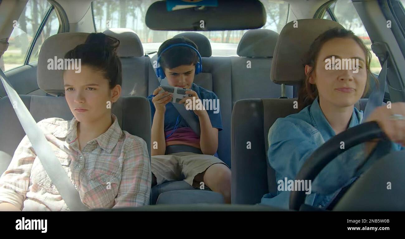 CUORE DI Un CAMPIONE, da sinistra: Yaya Gosselin, Major Dodge Jr., Jojo Marie, 2023. © Saban ...