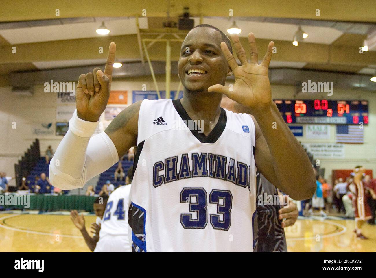 Chaminade guard DeAndre Haskins (33) shows the number six with his ...