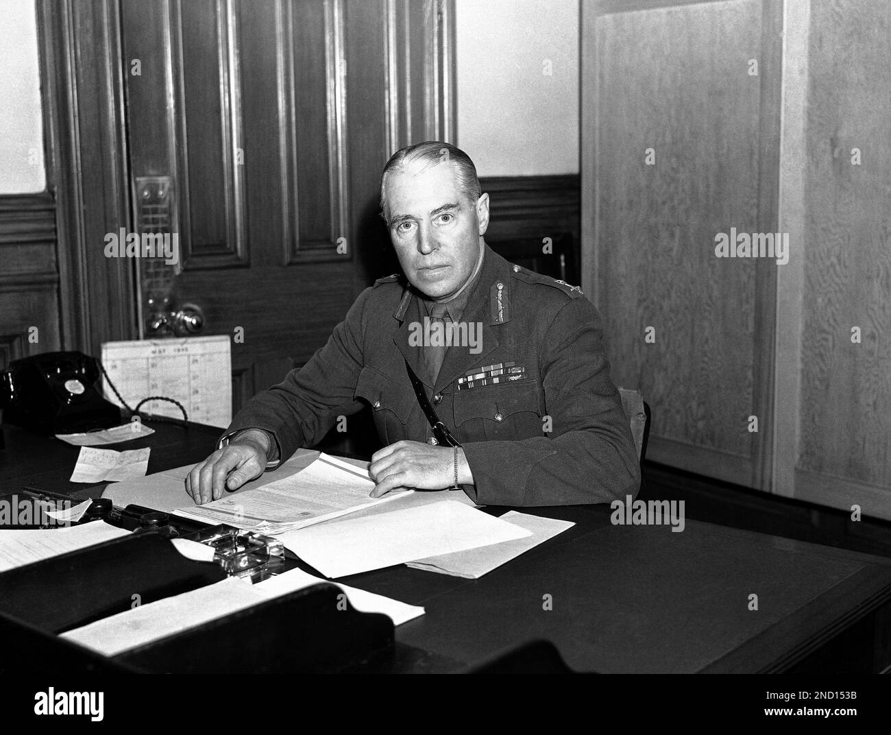 Lieutenant General Sir Ronald Weeks has been appointed Chief Executive ...