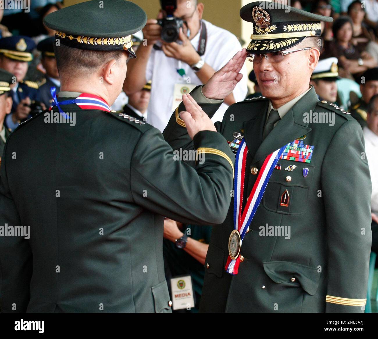New Philippine Army chief Lt. Gen. Reynaldo Mapagu, right, and new ...