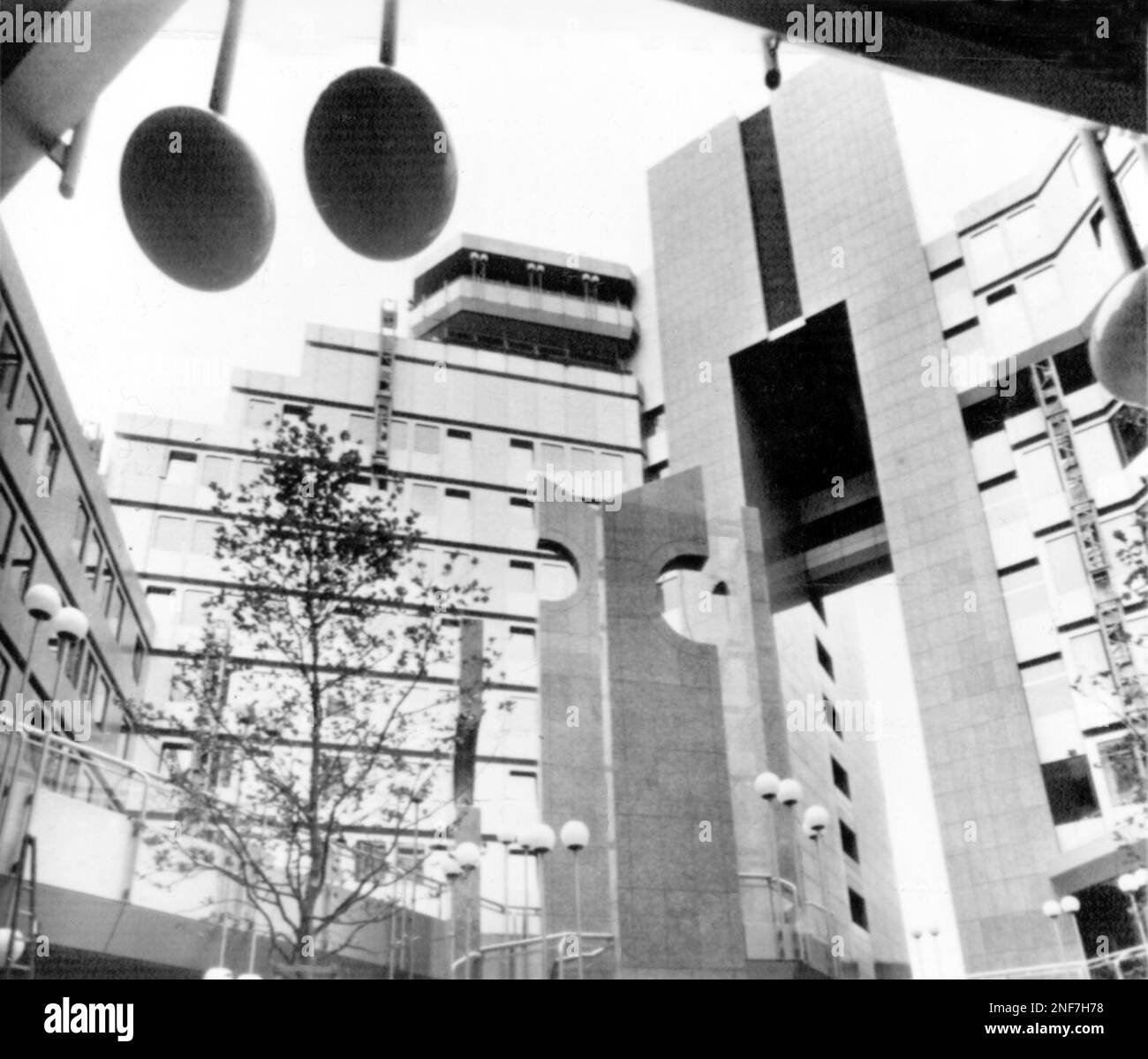 In about four weeks the huge Japanese Trade Center downtown Duesseldorf ...