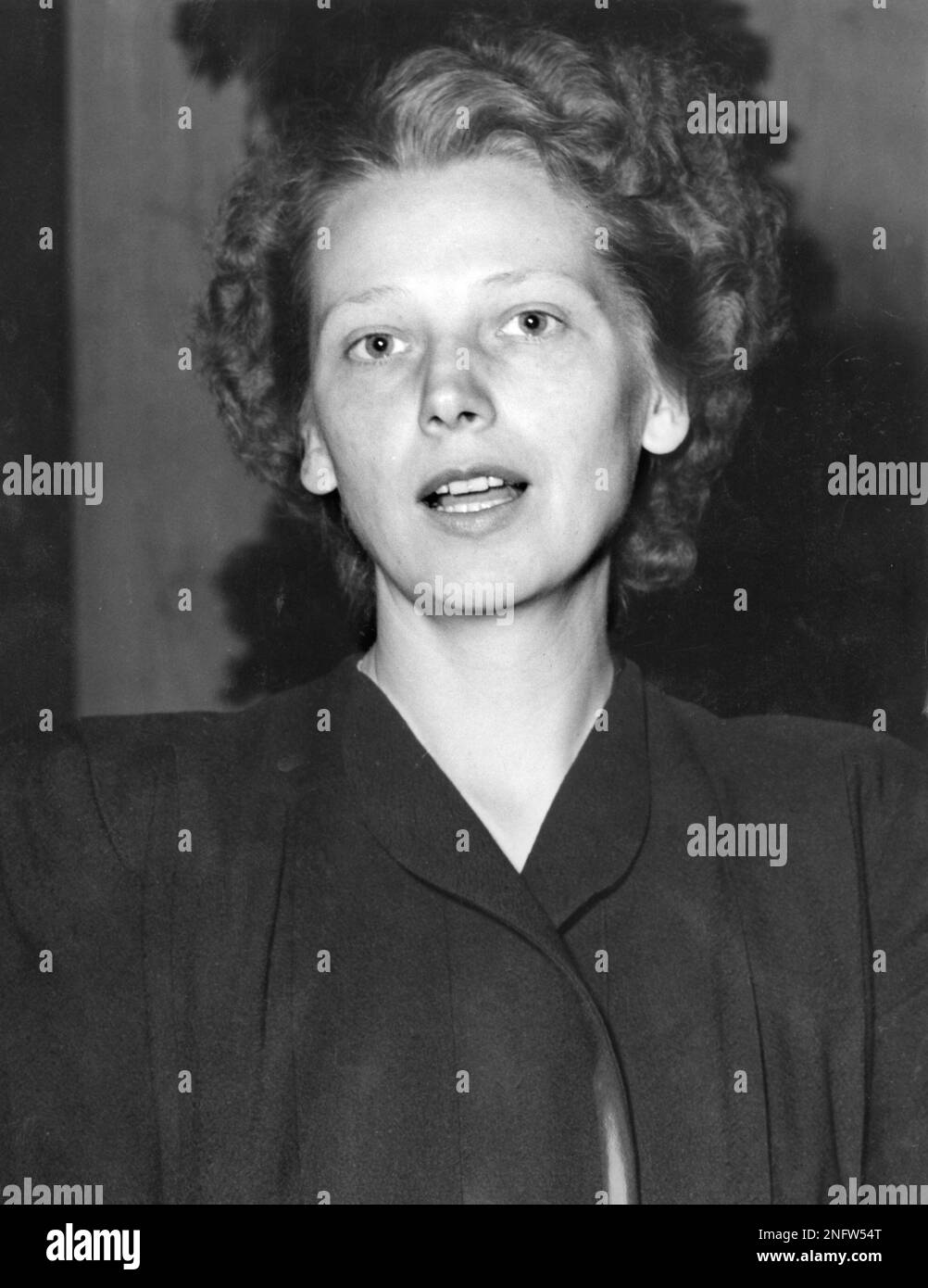 Annemarie Renger-Wildung, die Sekretaerin des 1. Vorsitzenden der SPD ...