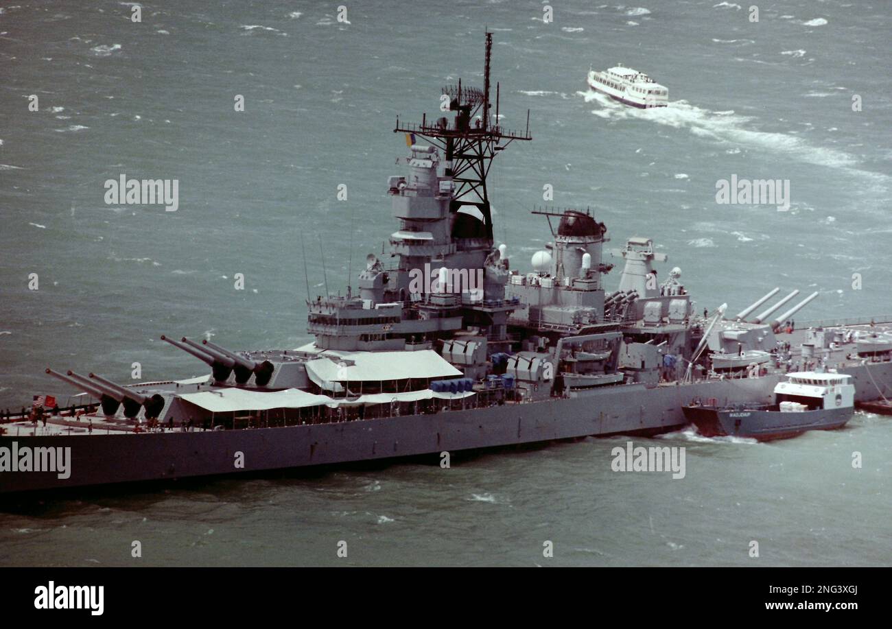 Corazzata degli anni '40 immagini e fotografie stock ad alta ...