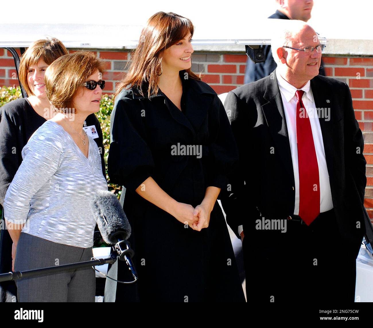 NASCAR driver Jeff Gordon's parents, Carol Bickford, left and John ...