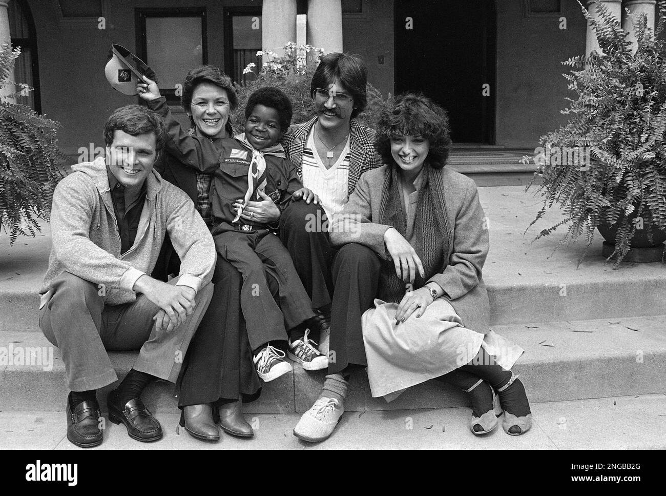 Star of "Diff'rent Strokes," Gary Coleman, center, and other former ...