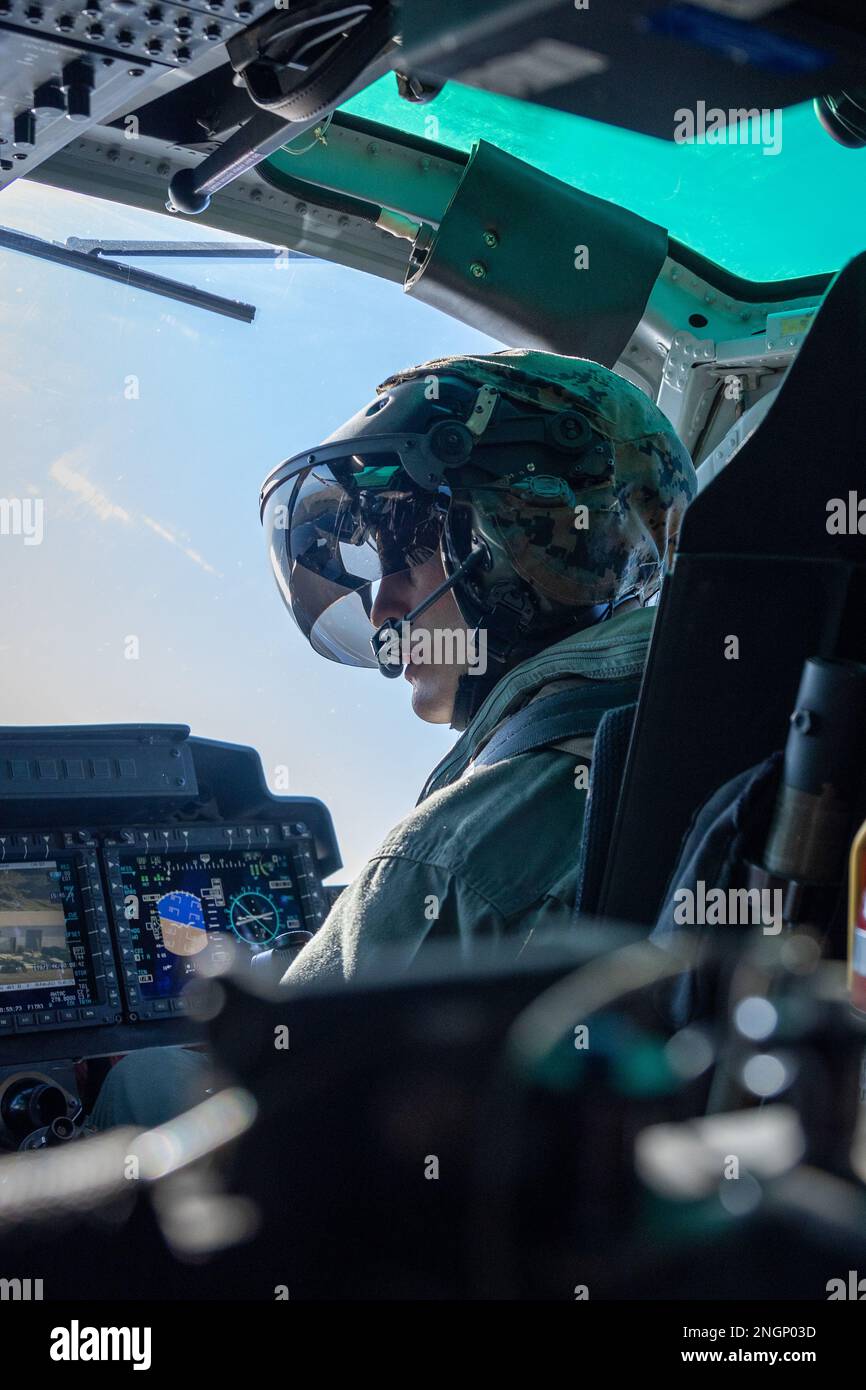 STATI UNITI Chase Mlnarik, l'ufficiale di flightline responsabile dell ...