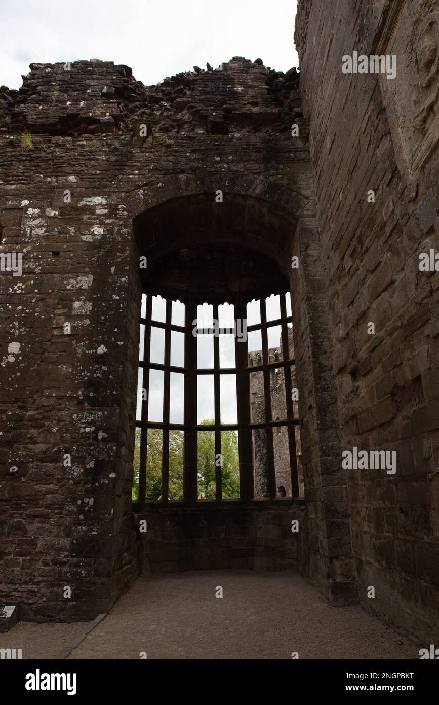 Castello raglan gallese immagini e fotografie stock ad alta risoluzione ...