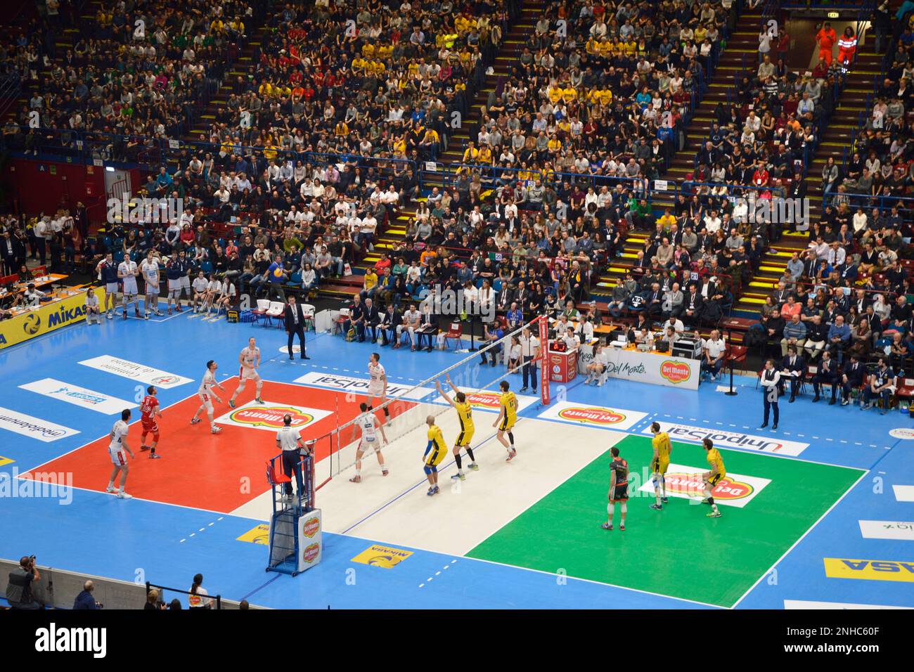 Partita di campionato di pallavolo immagini e fotografie stock ad alta risoluzione - Alamy