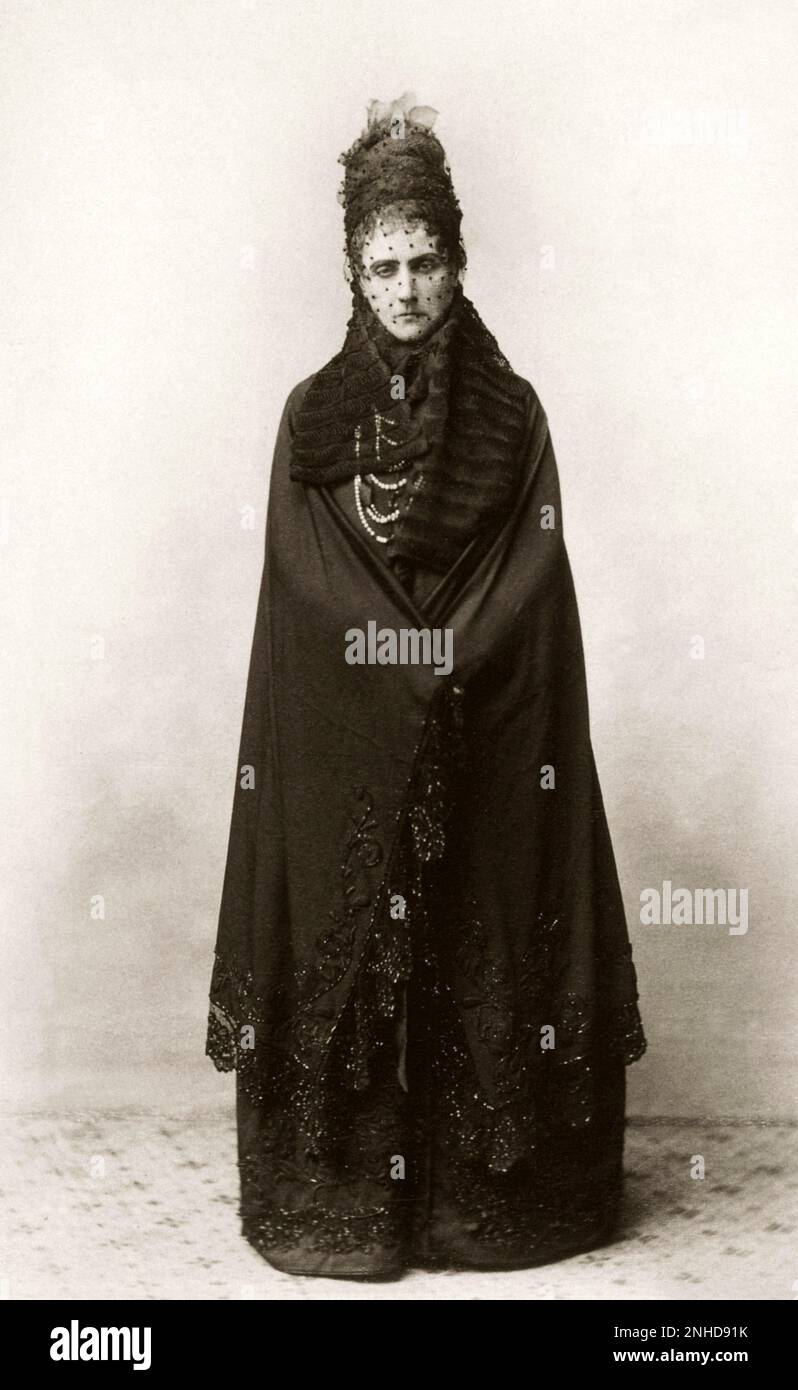 1893 , Parigi , Francia : la contesa d'italia Virginia Oldoini Veràsis ...