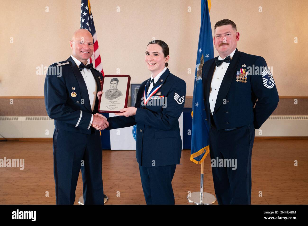 STATI UNITI Air Force col. David Berkland, 354th Comandante dell'ala ...