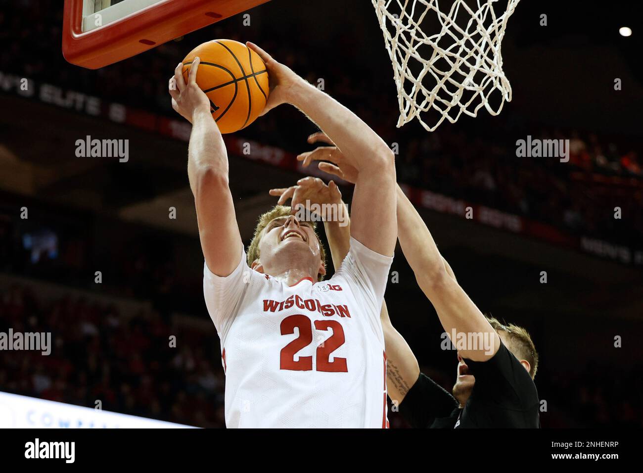 January10, 2023: Wisconsin Badgers forward Steven Crowl (22) makes a ...