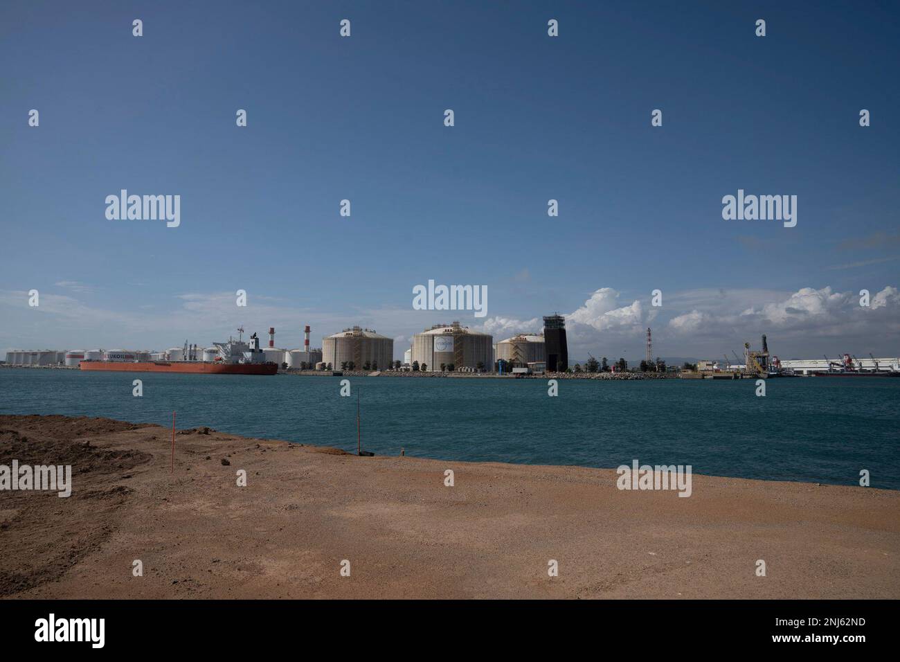 Exterior view of the Enagás regasification plant at the Port of ...