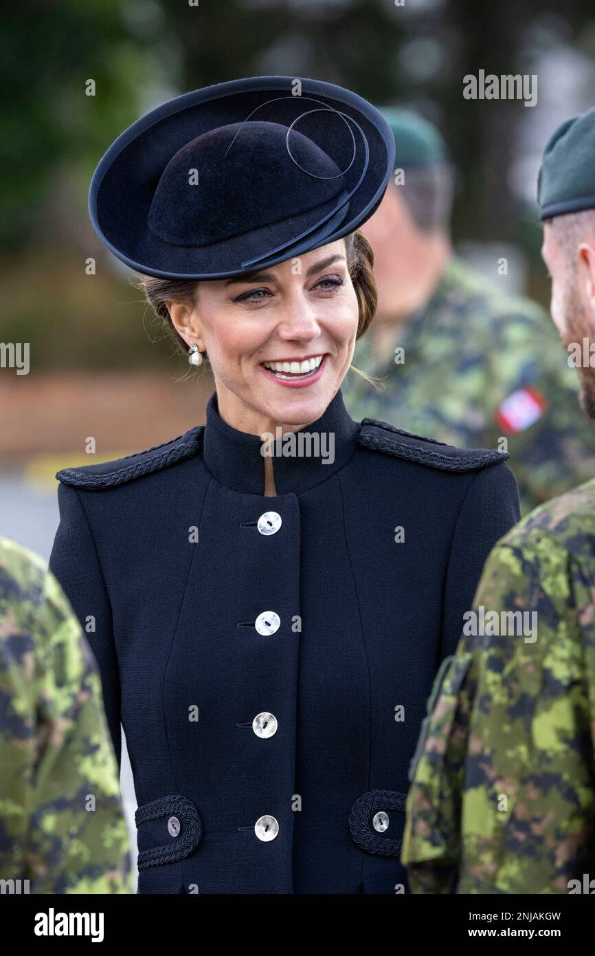 Kate, Princess of Wales, meets troops from the Commonwealth, who have ...
