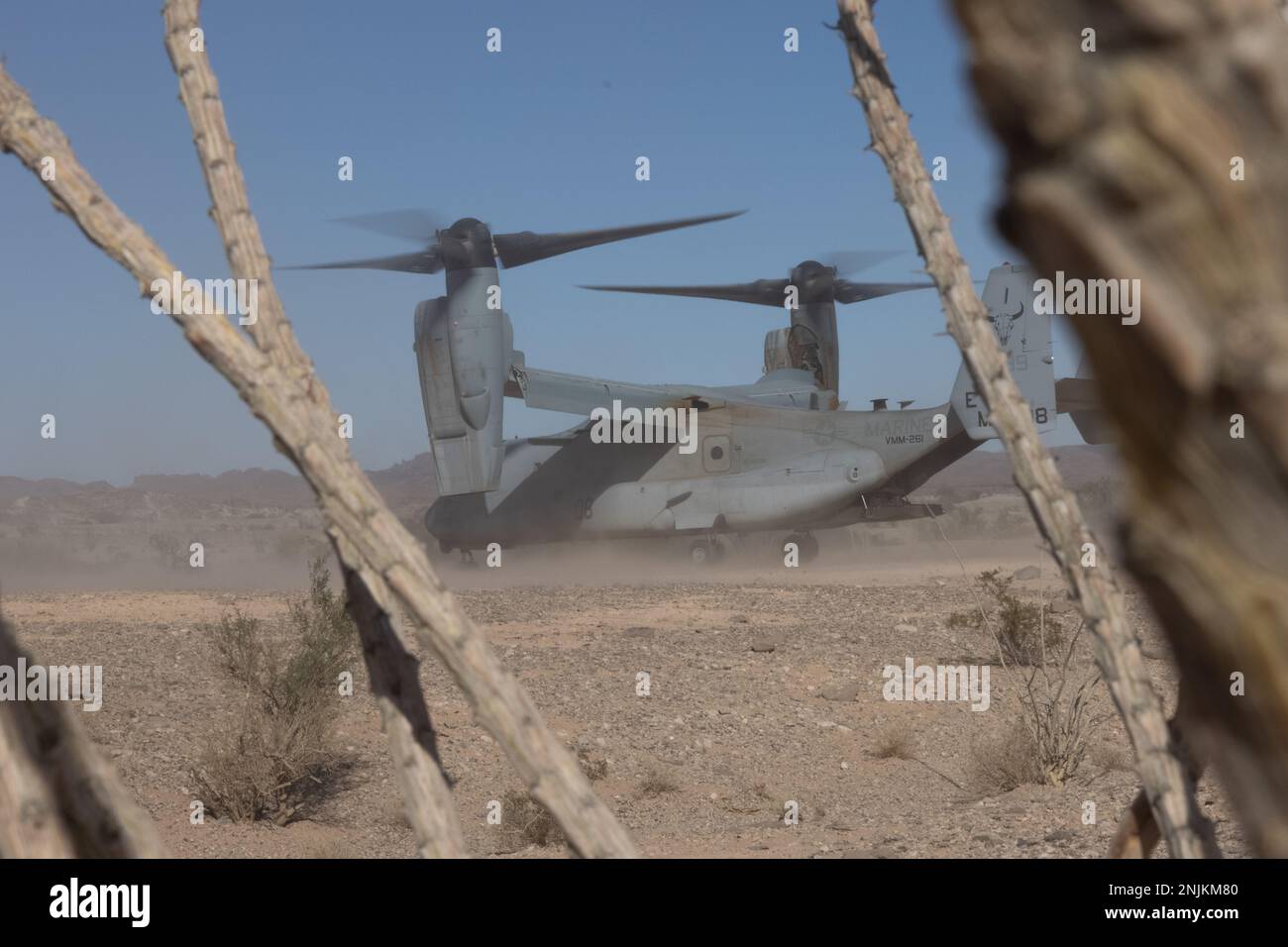 Un Osprey MV-22B, assegnato a Marine Medium Tiltrotor Squadron (VMM ...
