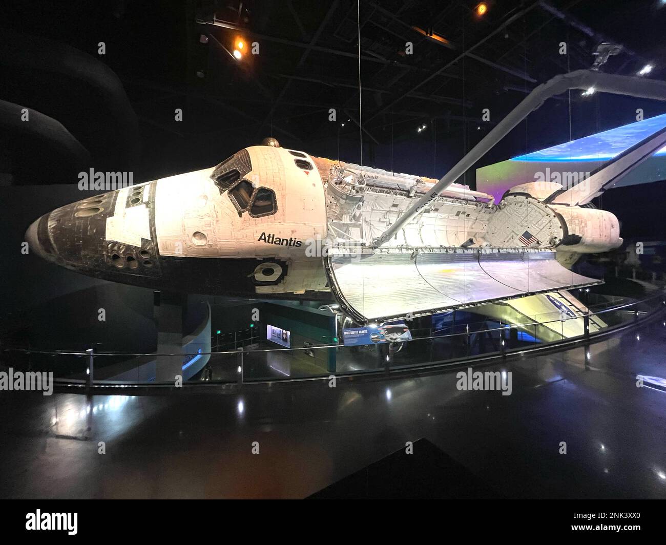 Space shuttle atlantis immagini e fotografie stock ad alta risoluzione - Alamy