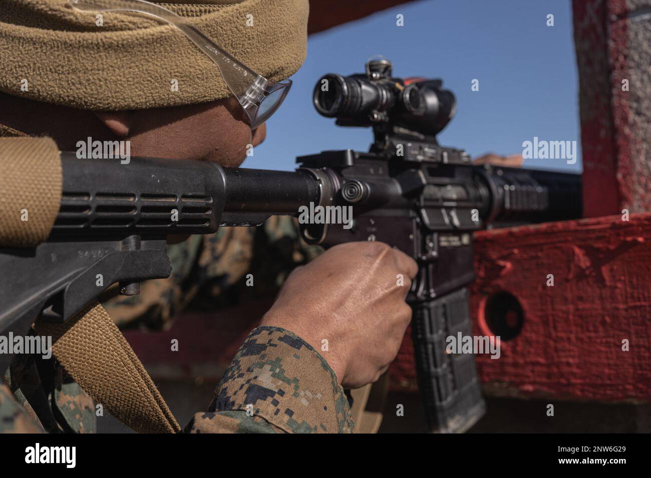 STATI UNITI Marine Corps LCpl Joseph Maus, uno specialista ...