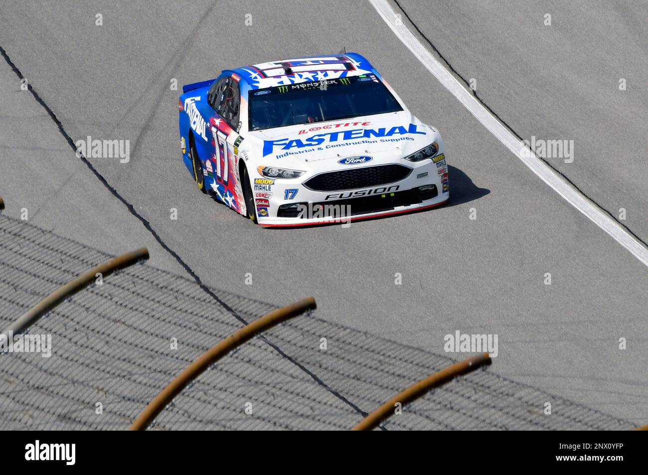 #17: Ricky Stenhouse Jr., Roush Fenway Racing, Ford Fusion Fastenal ...