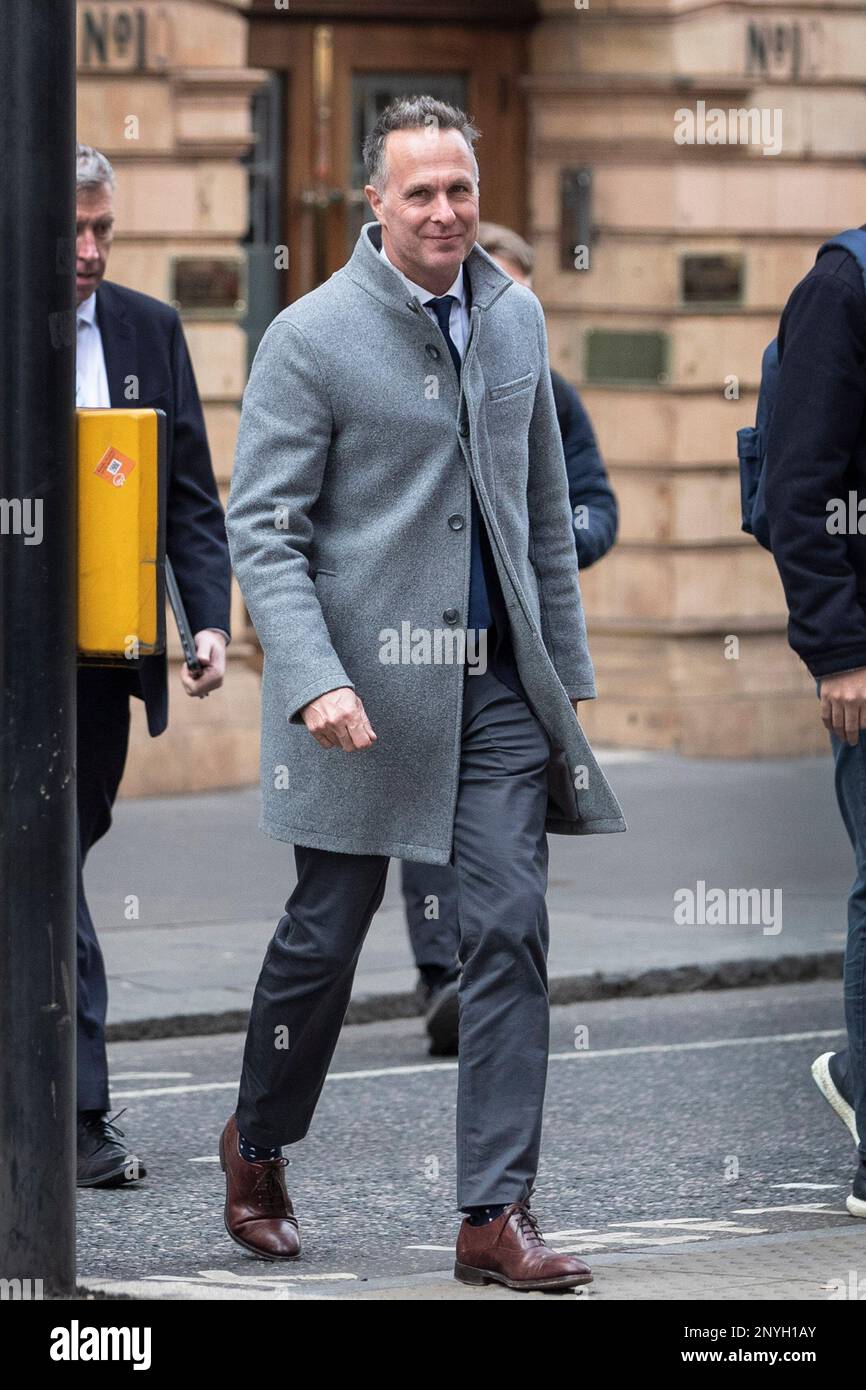 Cricketer michael vaughan immagini e fotografie stock ad alta ...