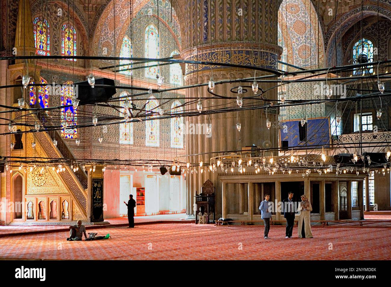 Sultanahmet camii blaue moschee mit touristen immagini e fotografie ...