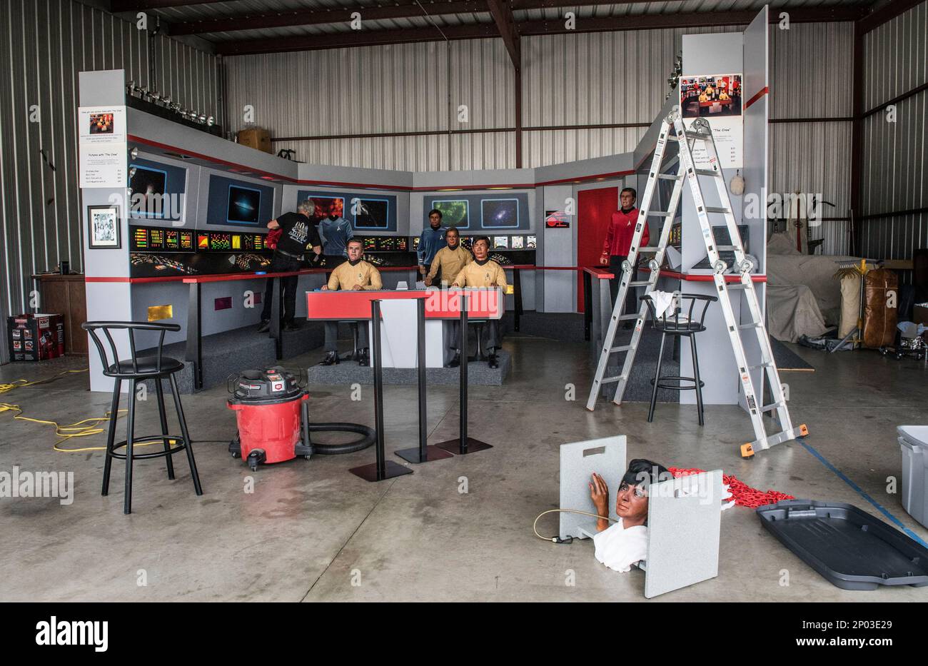 In this Saturday, March 25, 2017 photo, Steve Greenthal, left, and ...