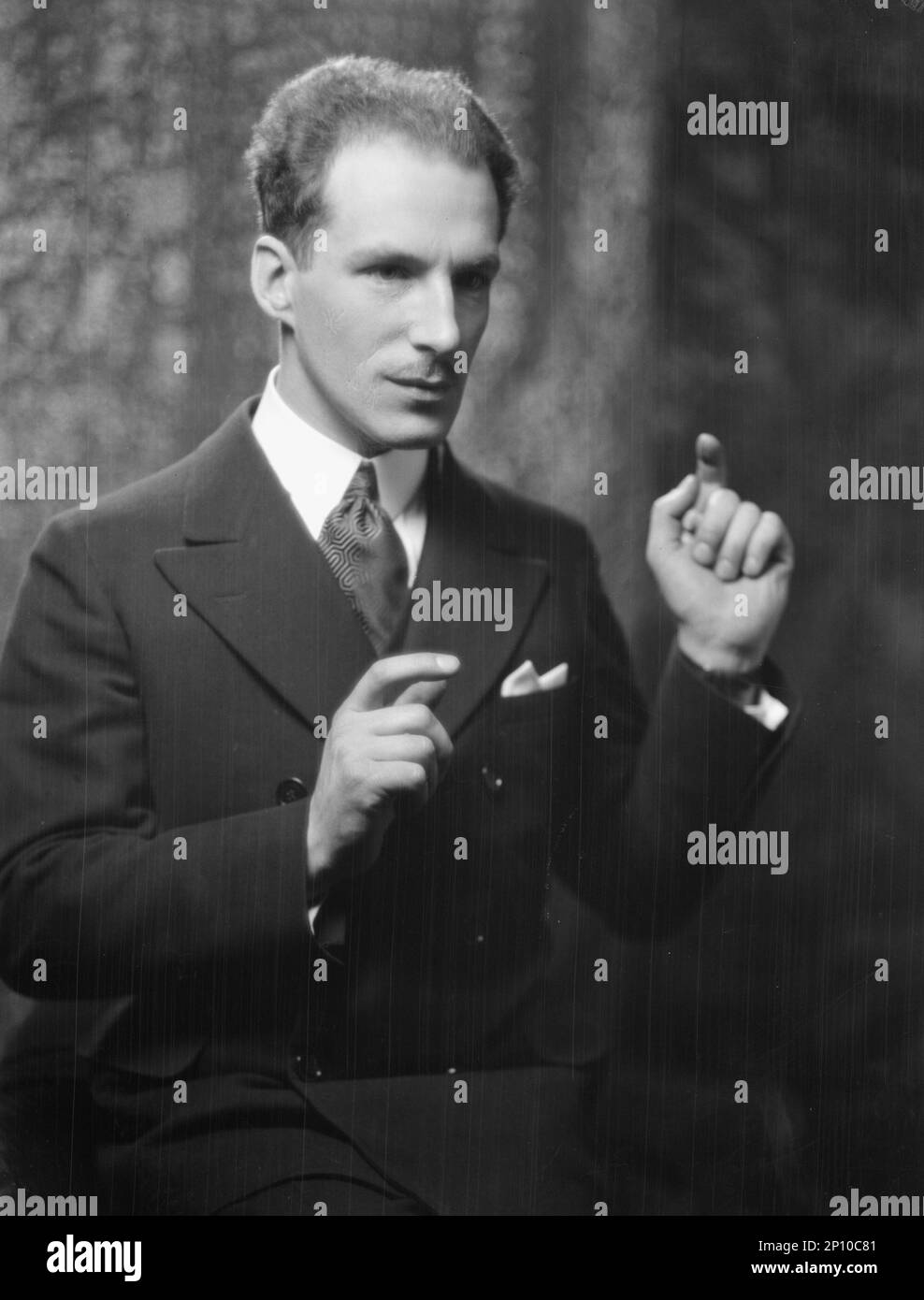 Lev theremin immagini e fotografie stock ad alta risoluzione - Alamy