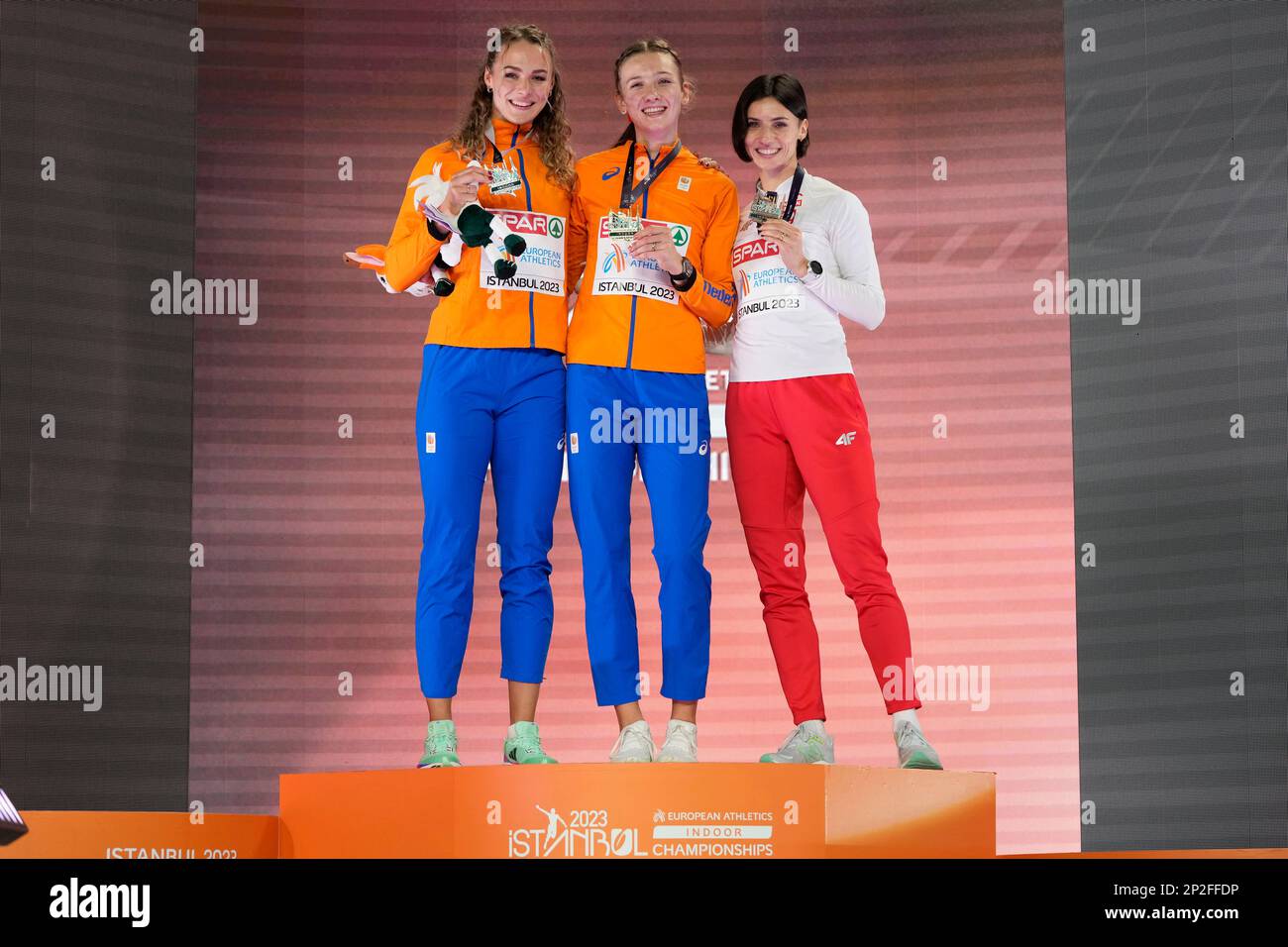Silver medalist Lieke Klaver, of the Netherlands, gold medalist Femke ...