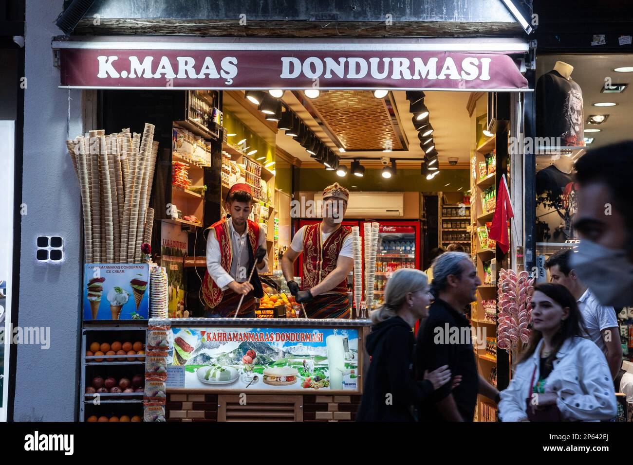 Trucco del gelato turco immagini e fotografie stock ad alta risoluzione ...