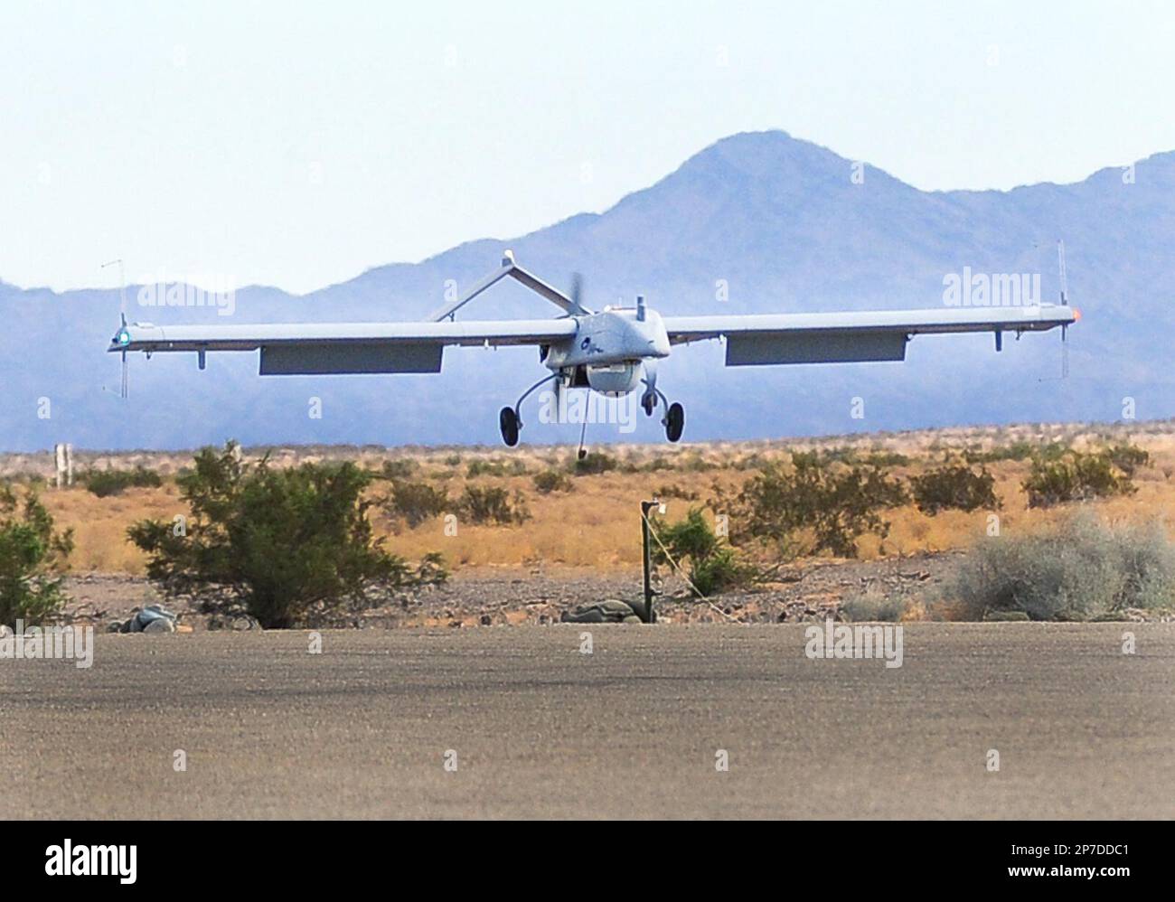 Marine Unmanned Aerial Vehicle Squadron 4 (VMU-4) unveiled the RQ-7B ...