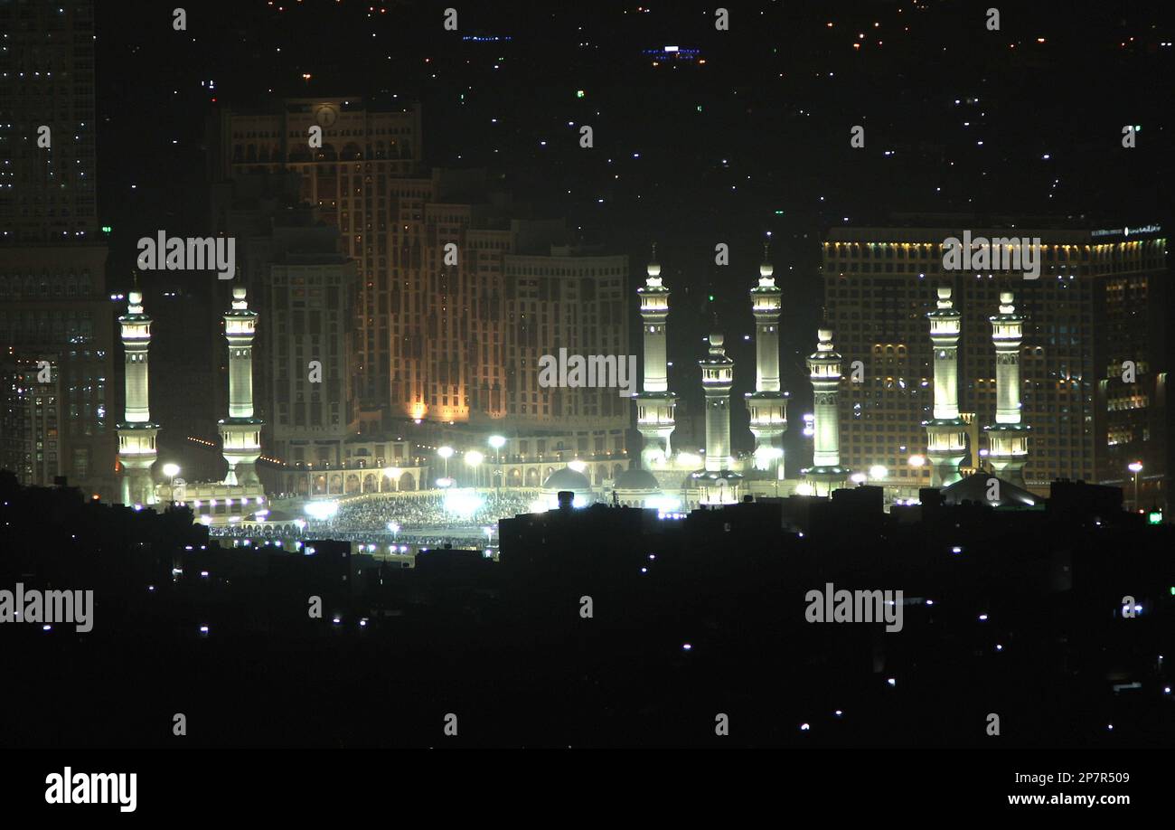 The Grand Mosque is seen from the top of al-Noor mountain where the ...