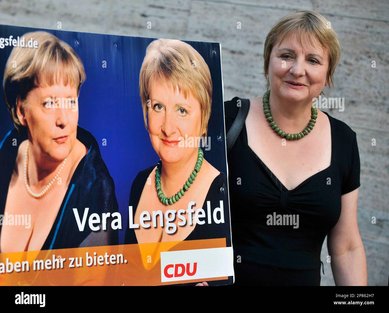 ARCHIV - Die ehemalige DDR-Buergerrechtlerin und CDU-Politikerin Vera ...