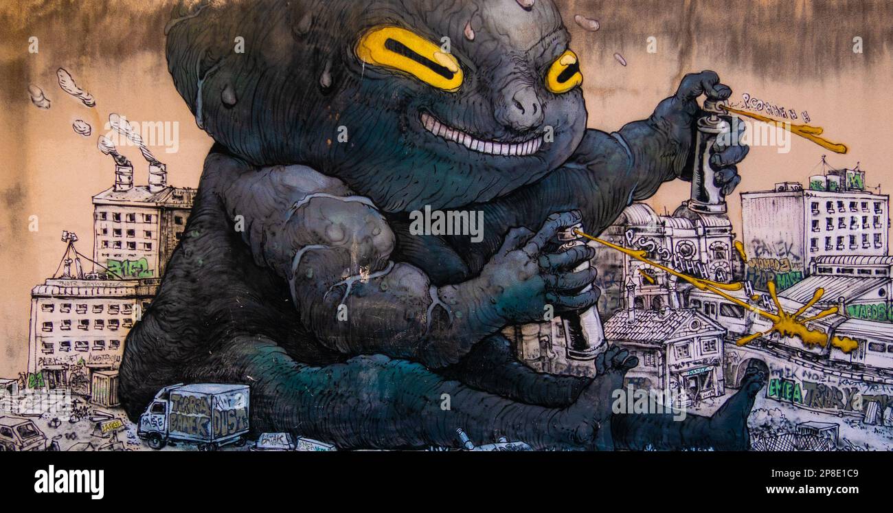 Mostro da parete immagini e fotografie stock ad alta risoluzione - Alamy