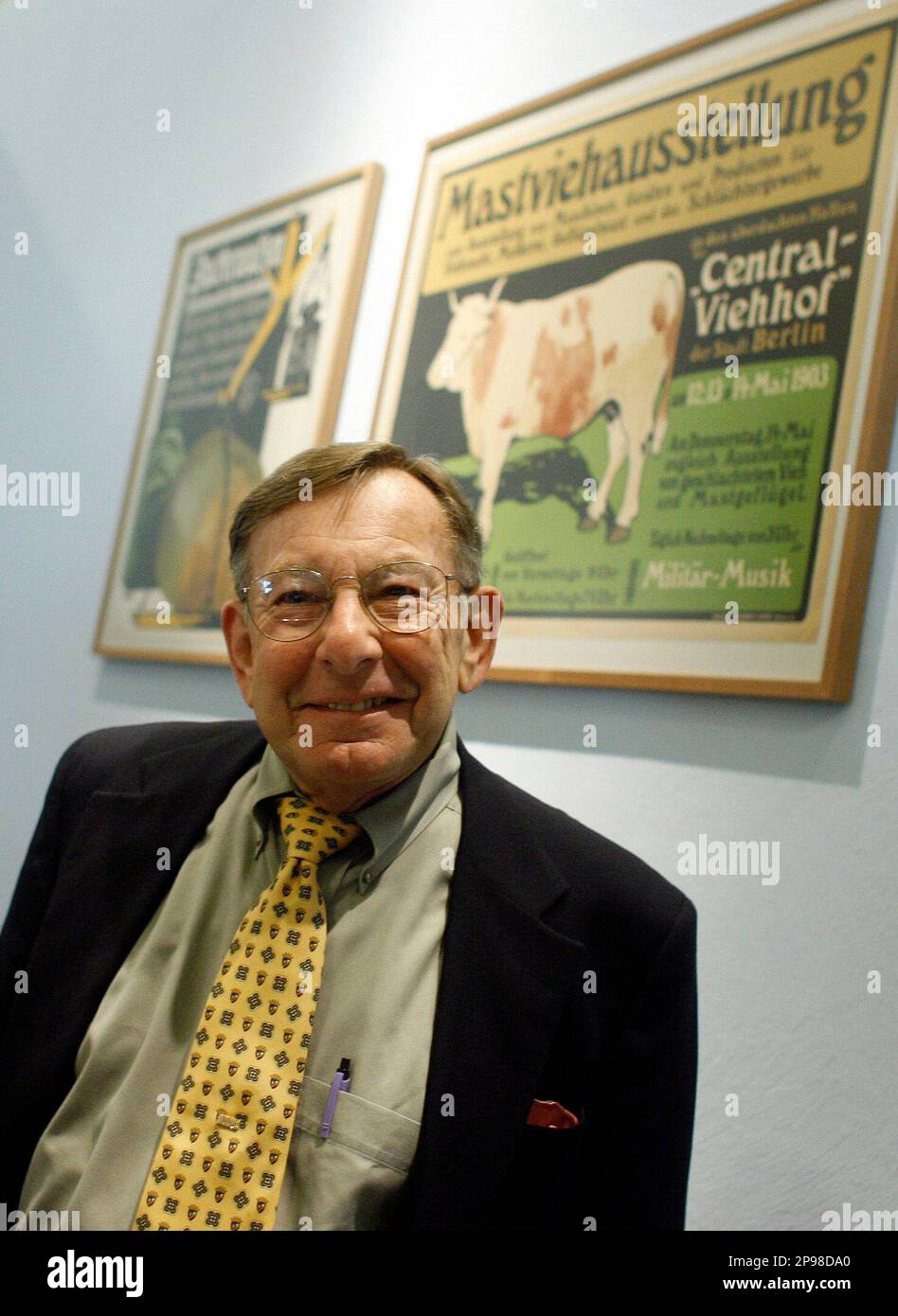** FILE ** In this Jan. 23, 2007 file photo, Peter Sachs poses for ...