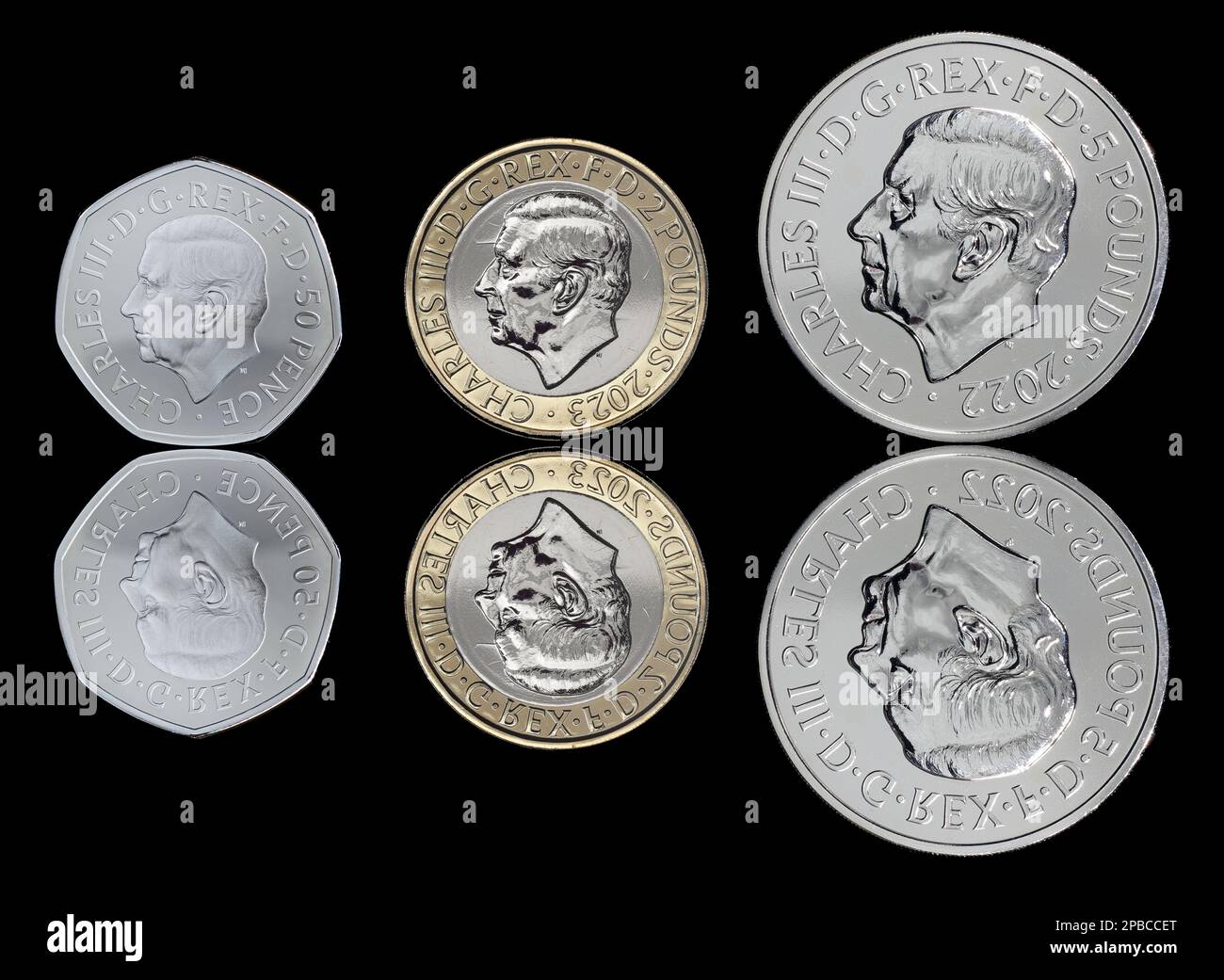 Re carlo iii incoronazione moneta da cinquanta penny immagini e ...