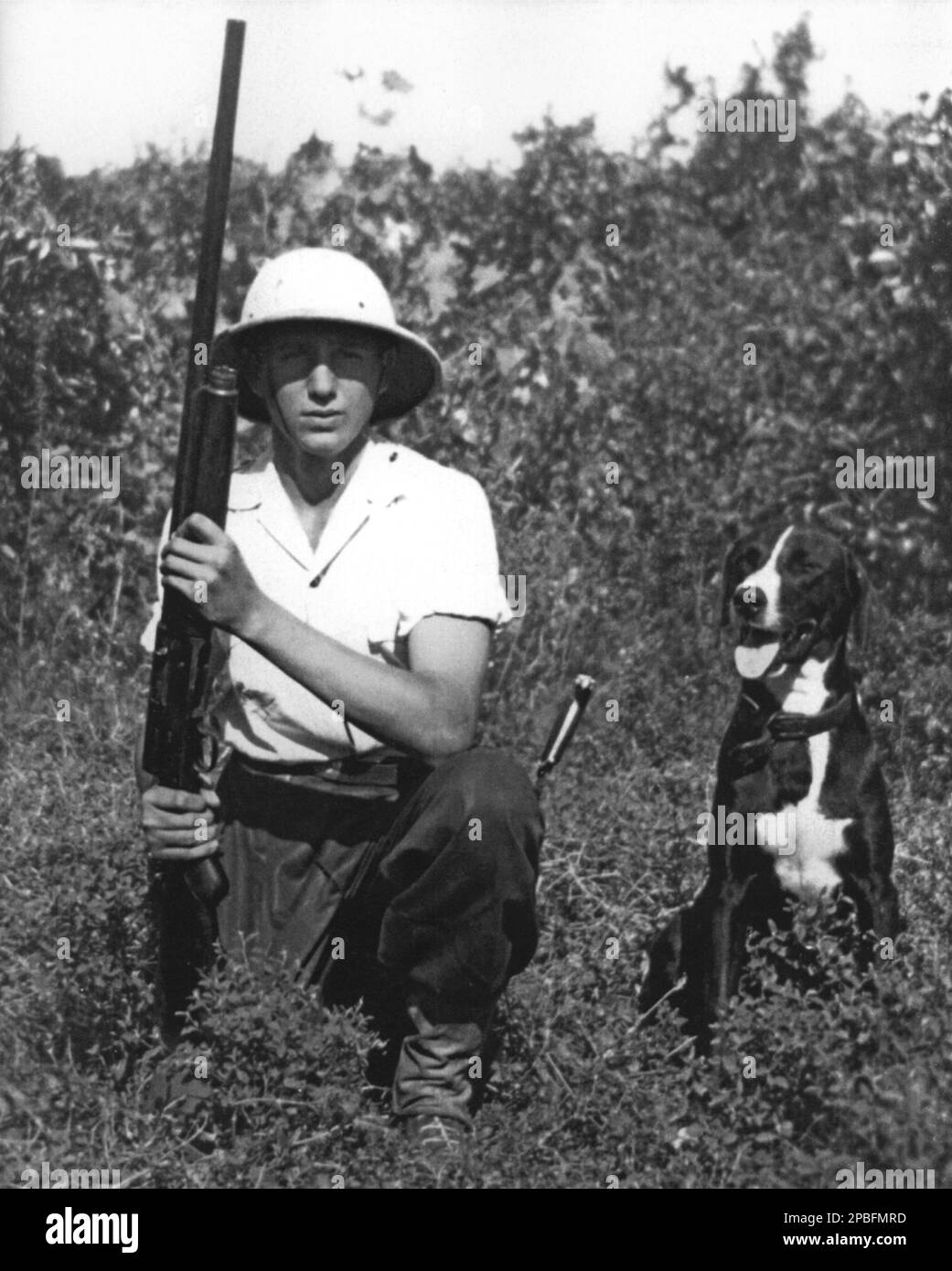 1943 , Brian , CUBA : il politico cubano flutionarian FIDEL CASTRO Ruz ...