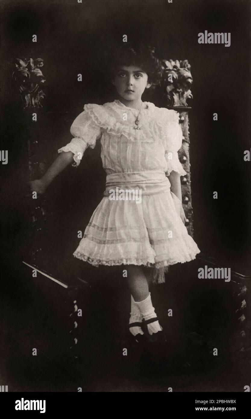 Vittorio emanuele di savoia giovane immagini e fotografie stock ad alta ...