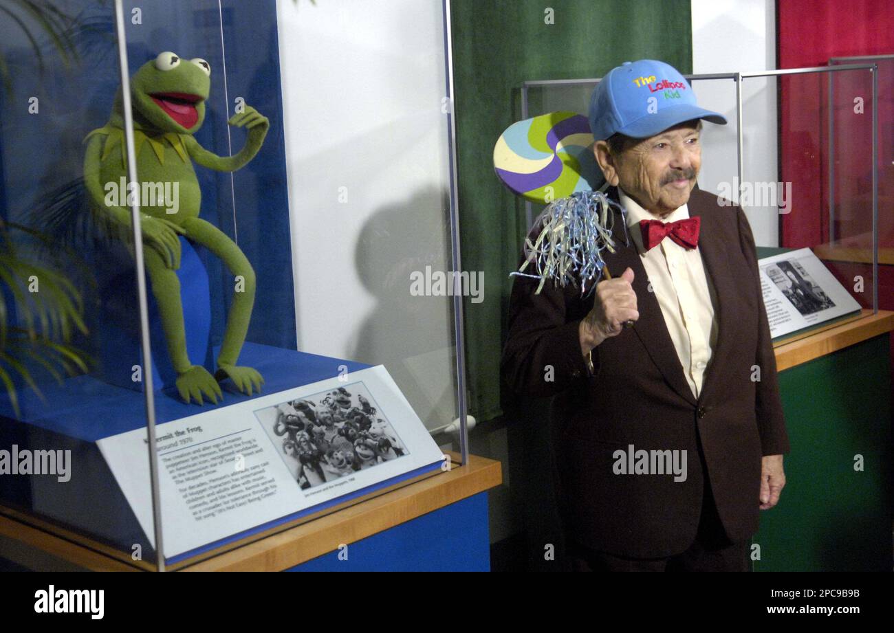 Jerry Maren, who played a munchkin in the movie "The Wizard of Oz ...