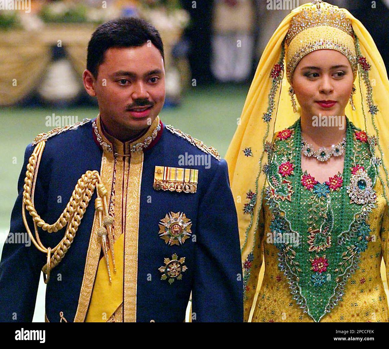 ** FILE ** Brunei's Crown Prince Al-Muhtadee Billah Bolkiah, left, and ...