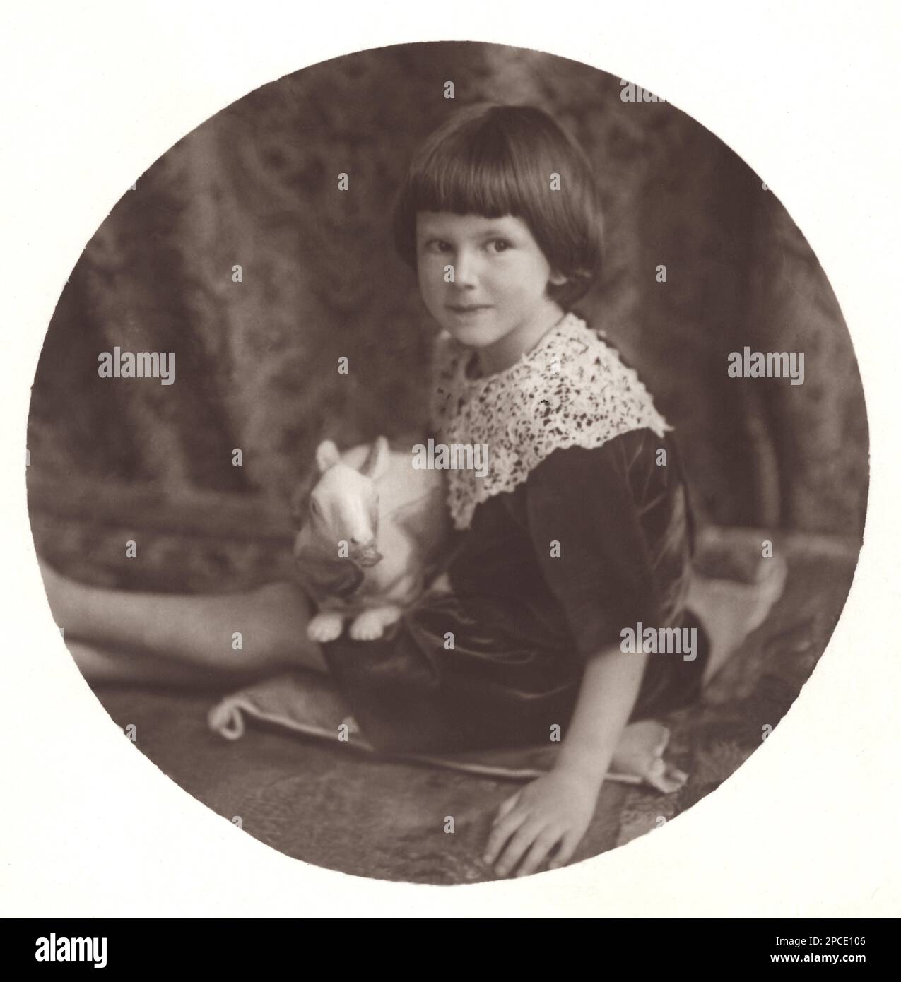 1914 , Roma , Italia : la principessa italiana GIOVANNA di SAVOIA ...