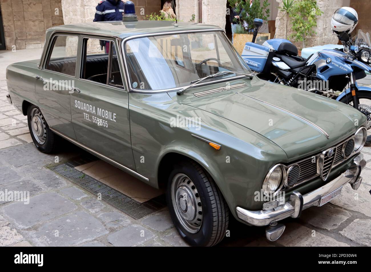 Alfa romeo giulia super esercito immagini e fotografie stock ad alta ...