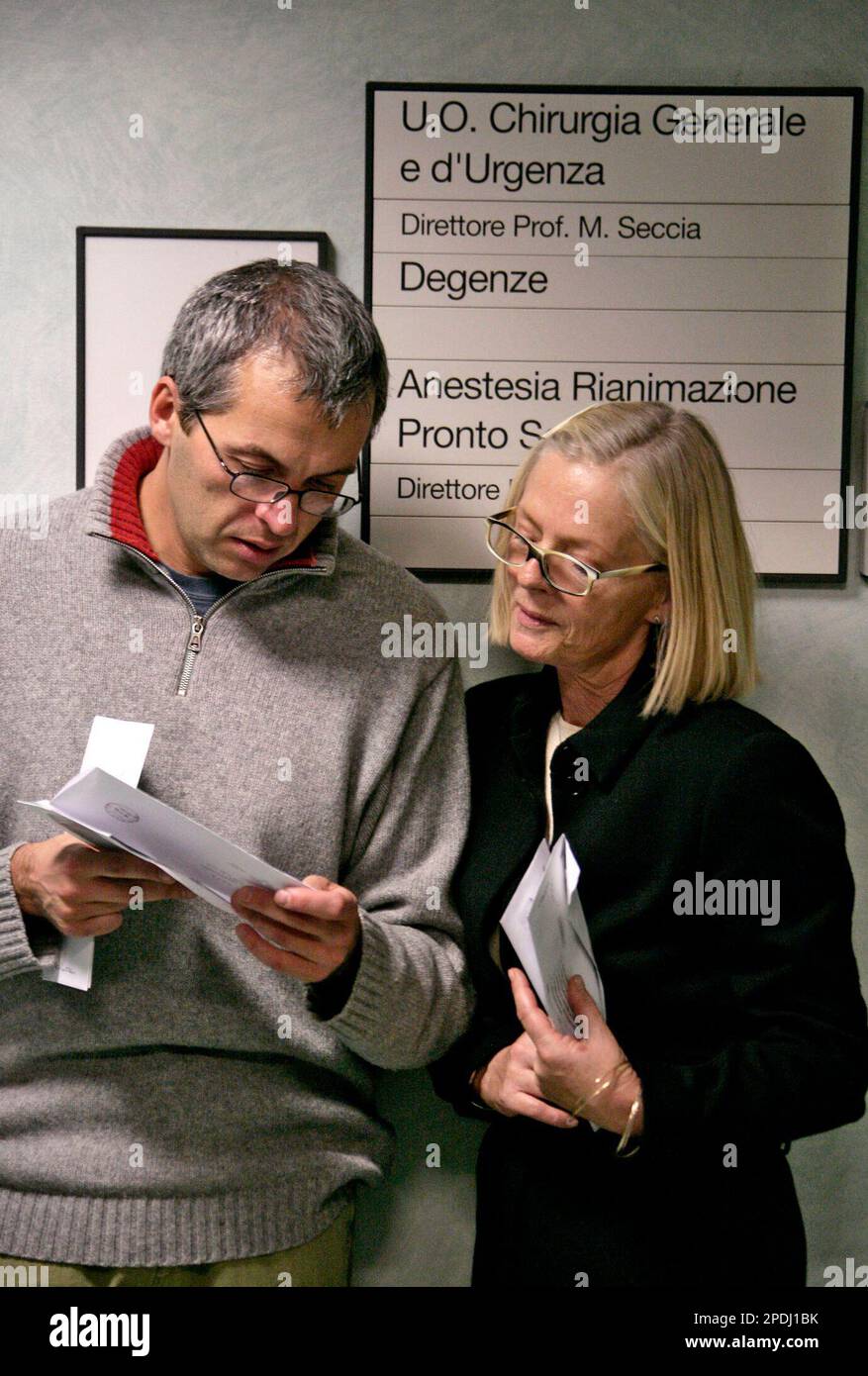 Nicola Sofri, son of Adriano, and Randy, companion of Adriano, read ...