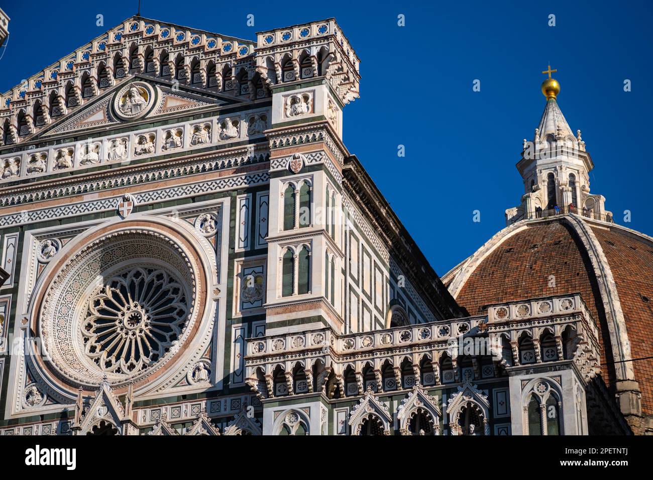Duomo di Firenze con la famosa cupola del Brunelleschi, simbolo del ...