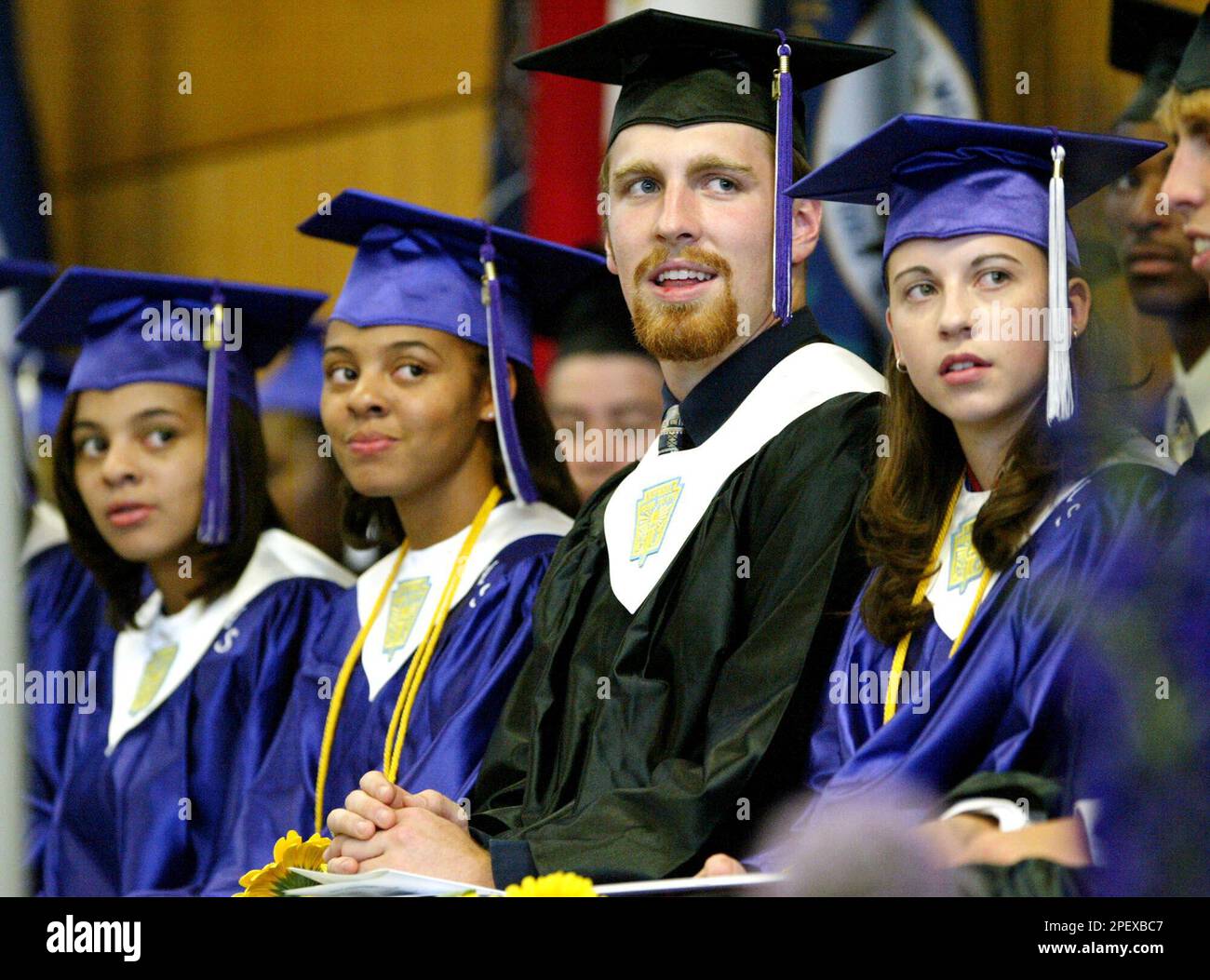 Seventeen-year-old twins Katrina and Kourtney Simpson, from left, 18 ...