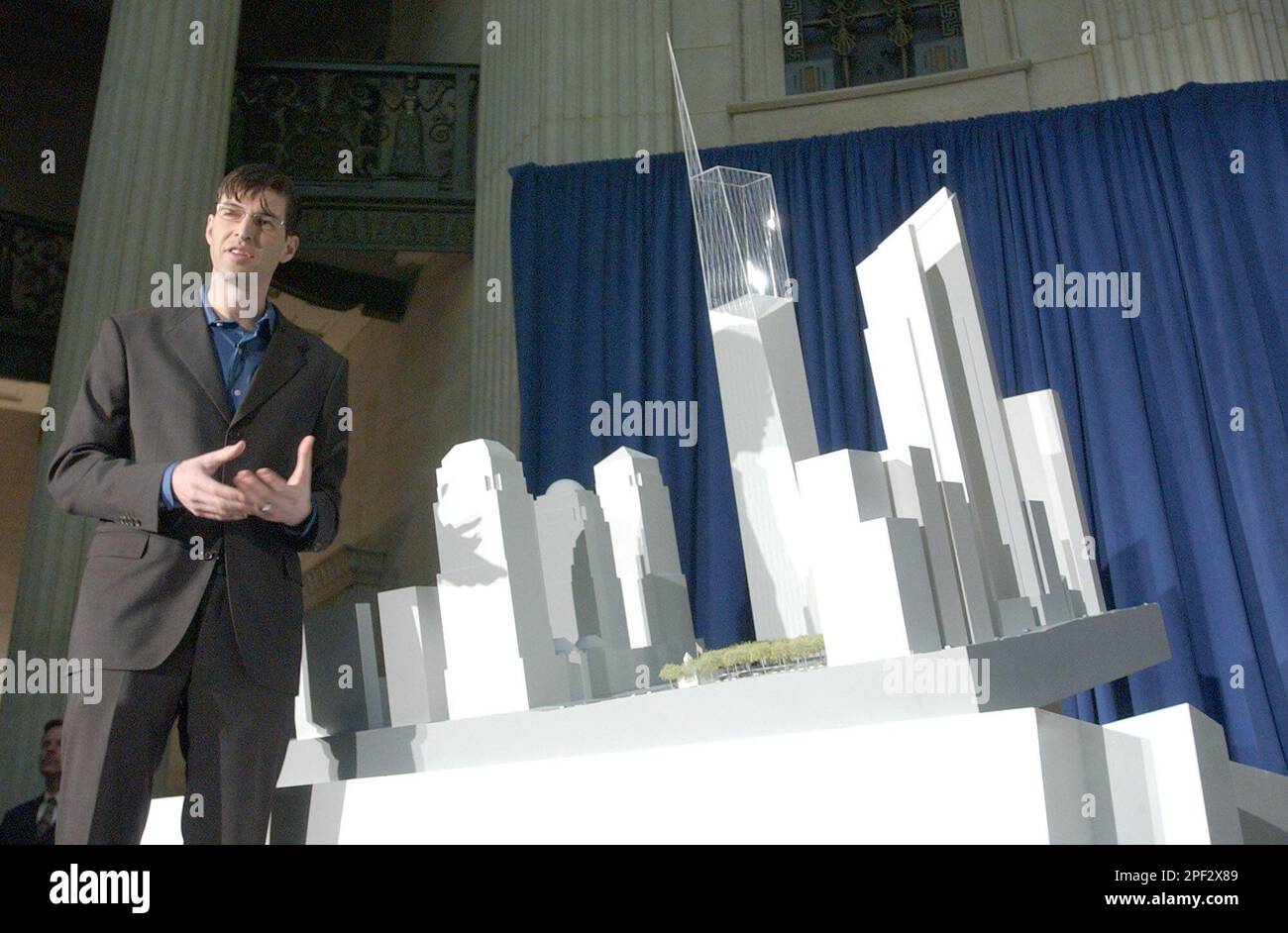 Architect Michael Arad unveils a revised vision of his winning design ...