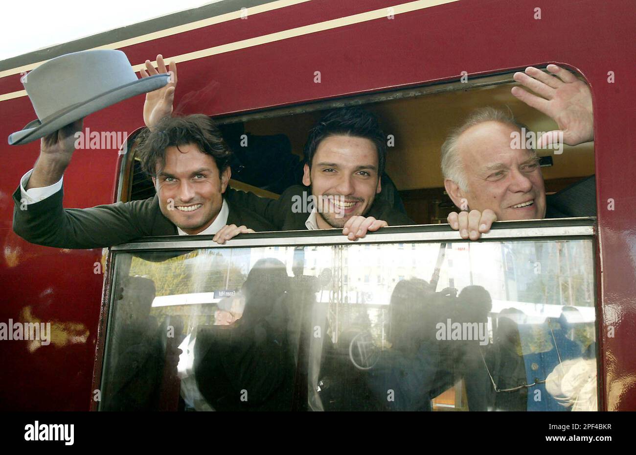 Die Darsteller des Films "Das Wunder von Bern", Peter Franke als Sepp ...