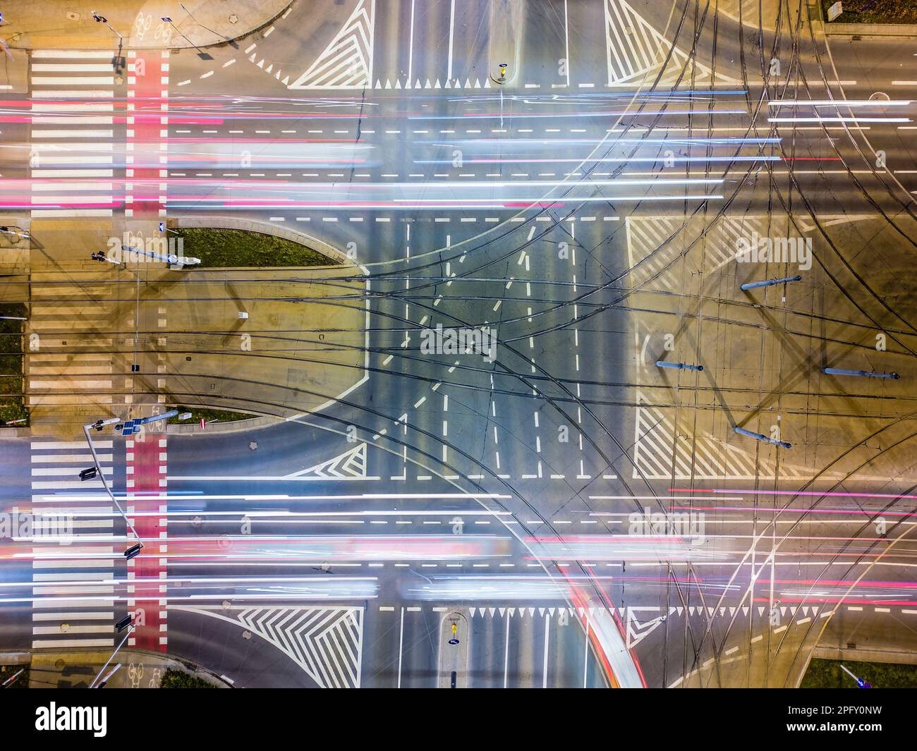 Occhio sull'incrocio immagini e fotografie stock ad alta risoluzione ...