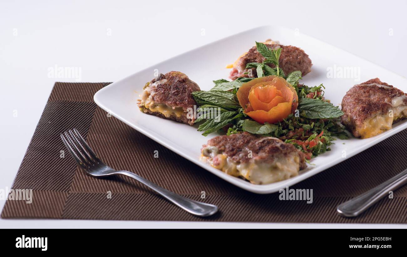 Kebab di formaggio immagini e fotografie stock ad alta risoluzione - Alamy